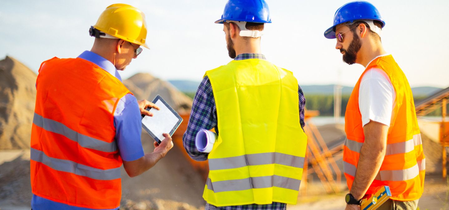 Exploring the Benefits and Challenges of Smart Mining Solutions